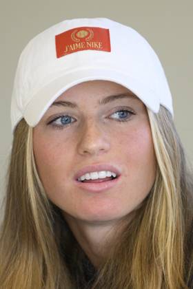 Finalistka juniorskeho turnaje Roland Garros Laura Samson na tiskove ...