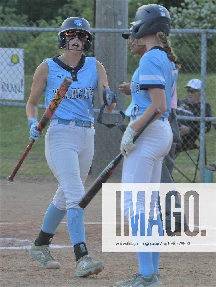 Syndication: Seacoastonline.com York s Maddie Fitzgerald and Nya Avery ...