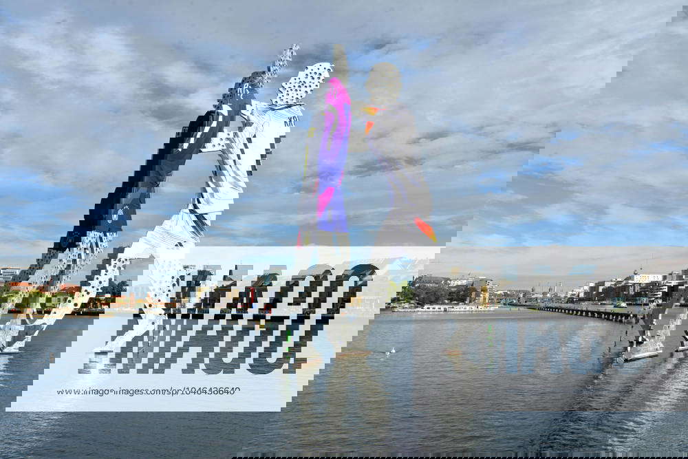 Since the start of the European Championship, the three Molecul Man ...