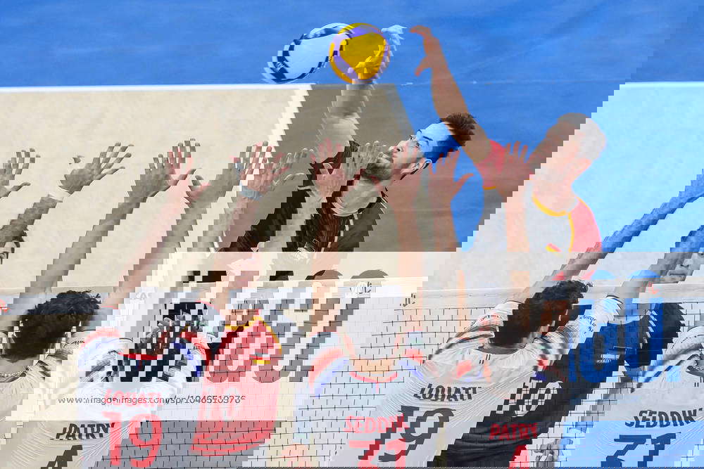 (240619) -- PASAY CITY, June 19, 2024 -- Tobias Brand (top) of Germany ...