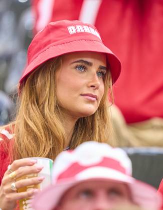 Laura Rhod Sondergaard, girlfriend of Rasmus Hoejlund, Höjlund, DEN 9 ...