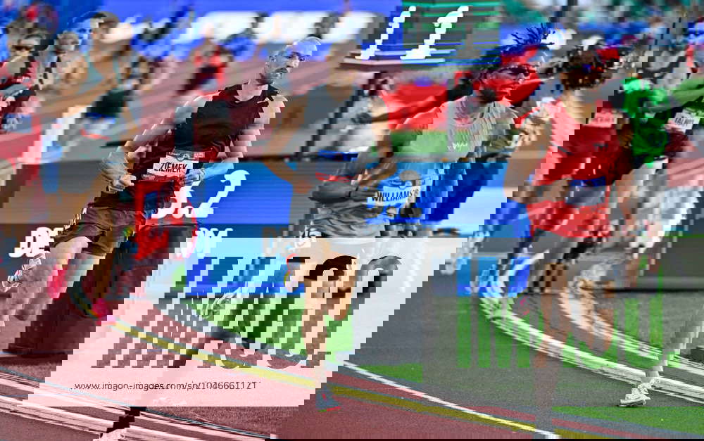 Track & Field: US Olympic Team Trials Jun 22, 2024; Eugene, OR, USA; Zach Ziemek runs in the 1500m