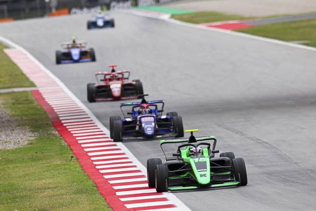 15 Schreiner Carrie Campos Racing Supported By Sauber Tatuus F4 T 421
