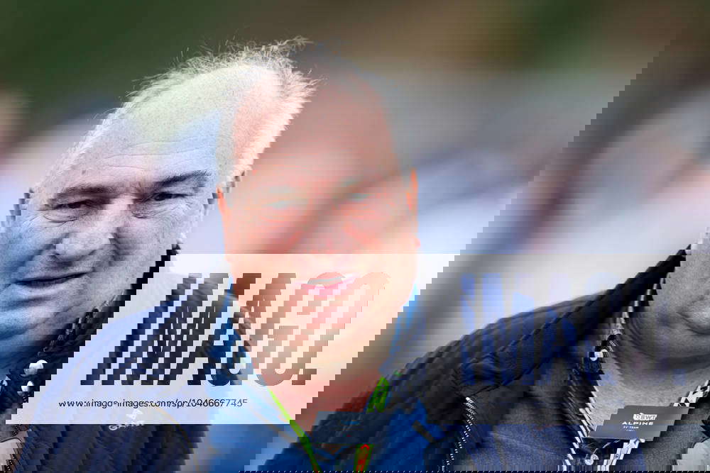 Jean Jacques Gasly, Father of Pierre Gasly of France gestures, Race, F1 ...