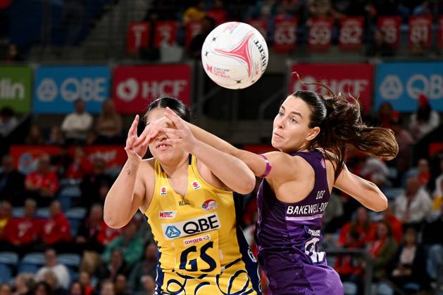 SUPER NETBALL SWIFTS FIREBIRDS, Uneeq Palavi of the Swifts during the ...