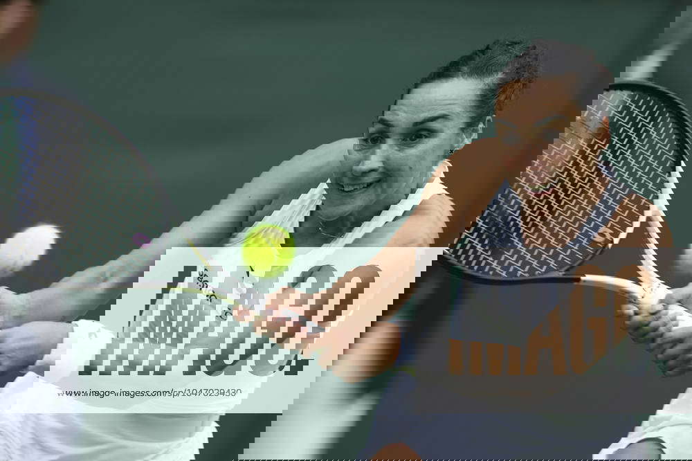 (240702) -- LONDON, July 2, 2024 -- Martina Trevisan hits a return ...