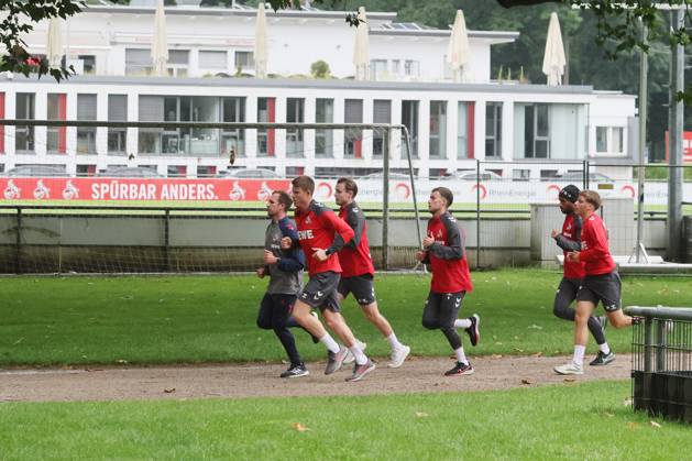 1 FC Köln, Training, Running session in the afternoon 1 FC Köln