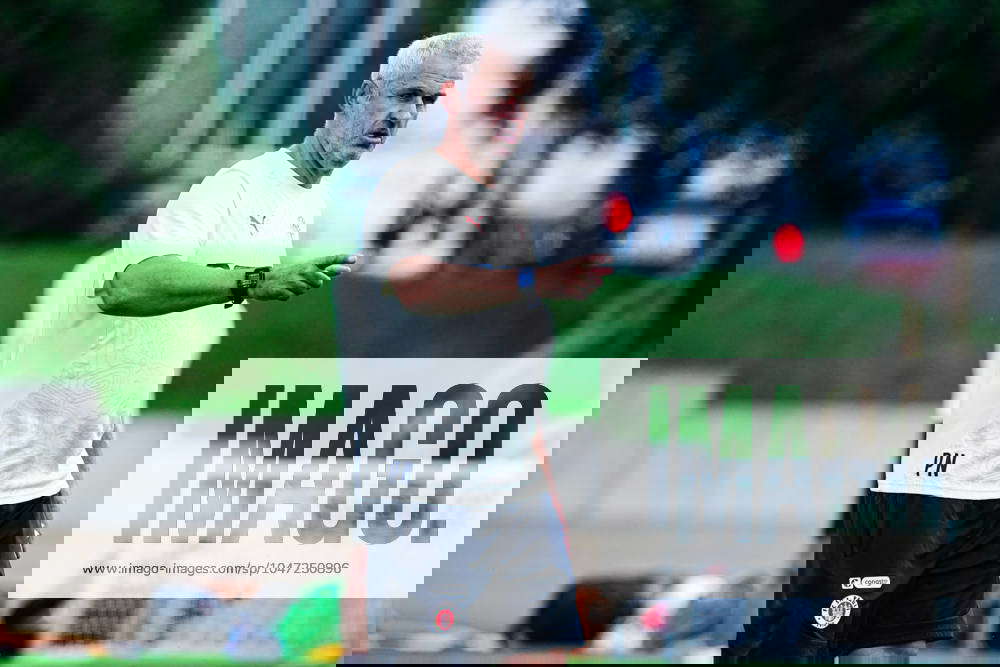 Peter Nemeth FC St Pauli, Co Coach GER, Training FC St Pauli, Football ...