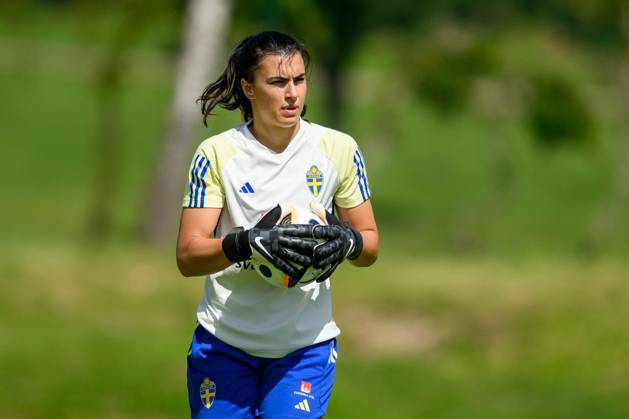 240709 Goalkeeper Zecira Musovic during a training session with the ...