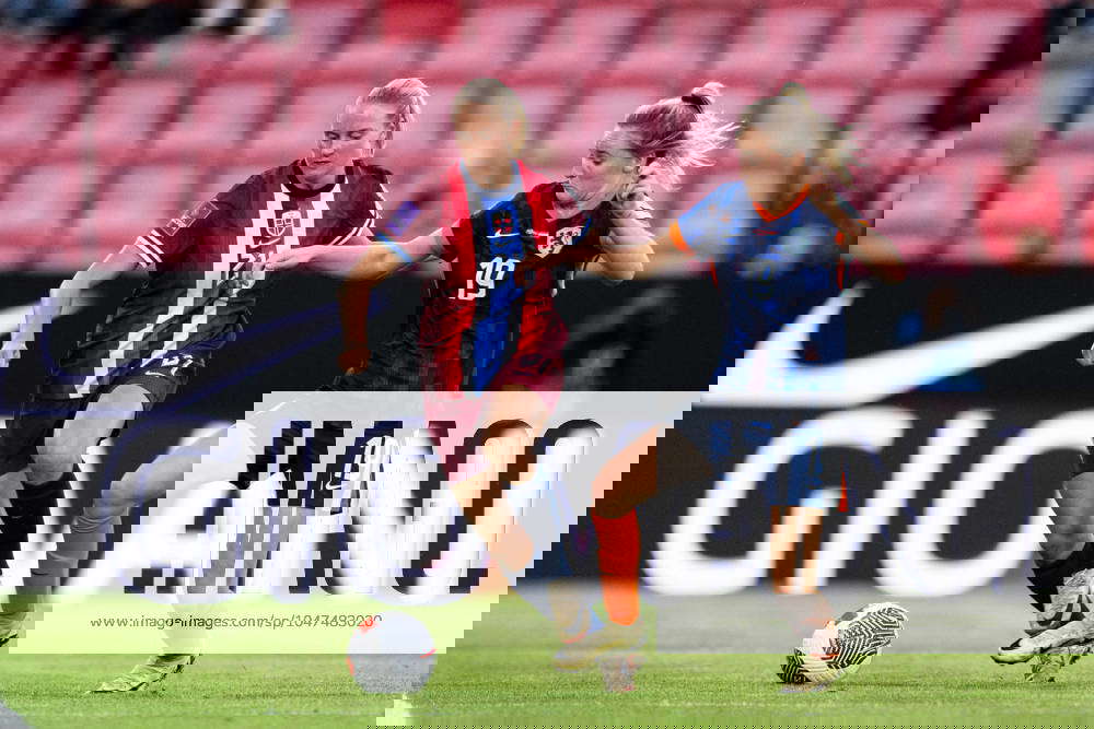 Lisa Naalsund of Norway and Wieke Kaptein of Netherlands during the ...