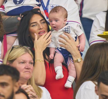 Annie Kilner, girlfriend of Kyle WALKER, England 2 with baby Rezon in ...
