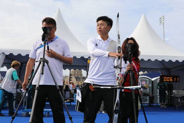 Paris, Ile de France, France: LEI Chien-Ying of Taipei competes in the ...