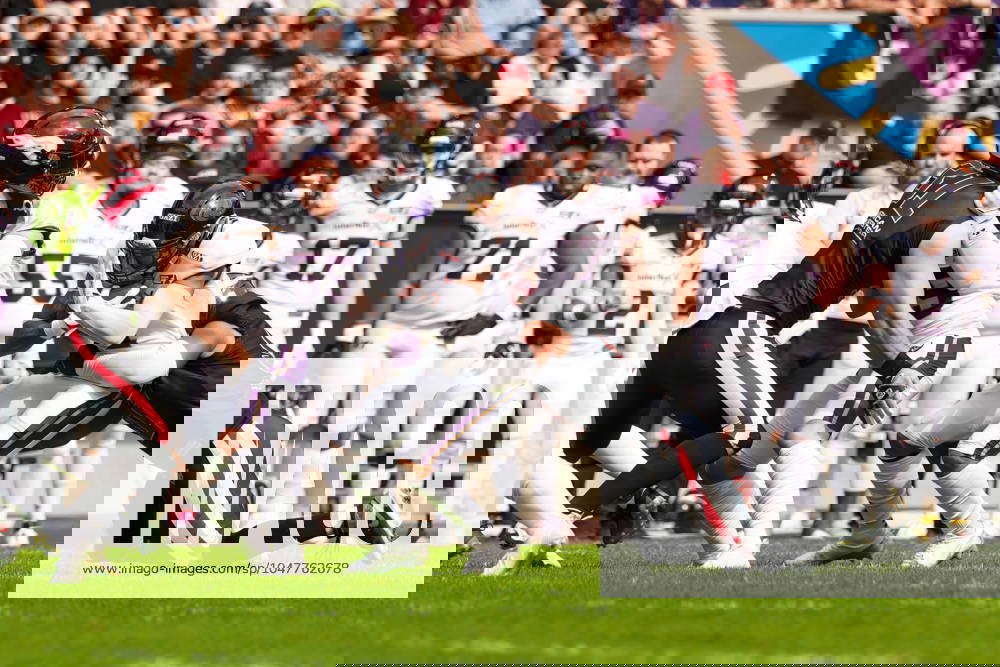 Frankfurt Galaxy player gets tackled Rhein Fire vs Frankfurt Galaxy ...