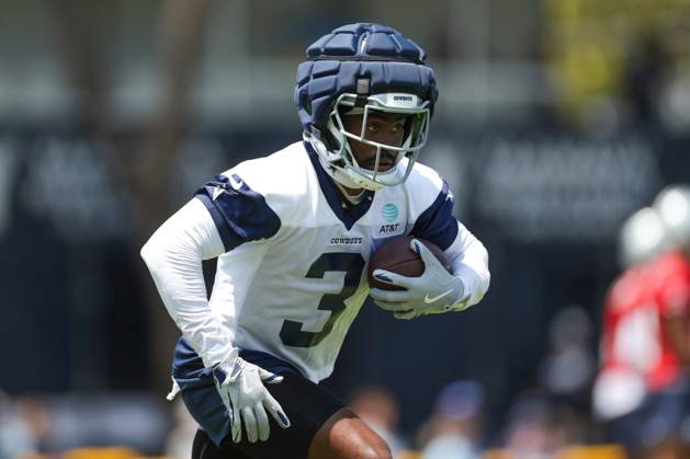 OXNARD, CA - JULY 25: Dallas Cowboys wide receiver Brandin Cooks (3 ...