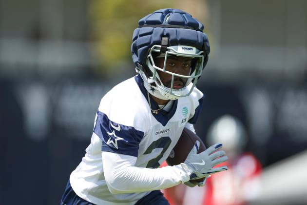 OXNARD, CA - JULY 25: Dallas Cowboys wide receiver Brandin Cooks runs ...