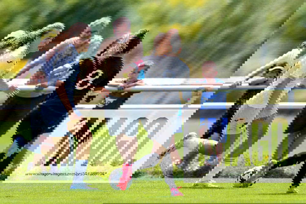 v li Mara Alber TSG, 11 , Lena Götz TSV Theuern, 8 , Action, Action, Game scene, 28 07 2024, Sankt