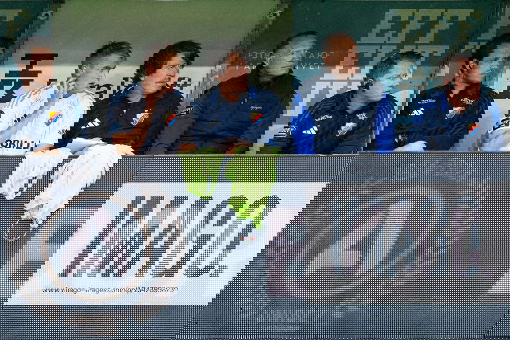 240728 Djurgarden coach Thomas Lagerlöf and coach Kim Bergstrand on the ...