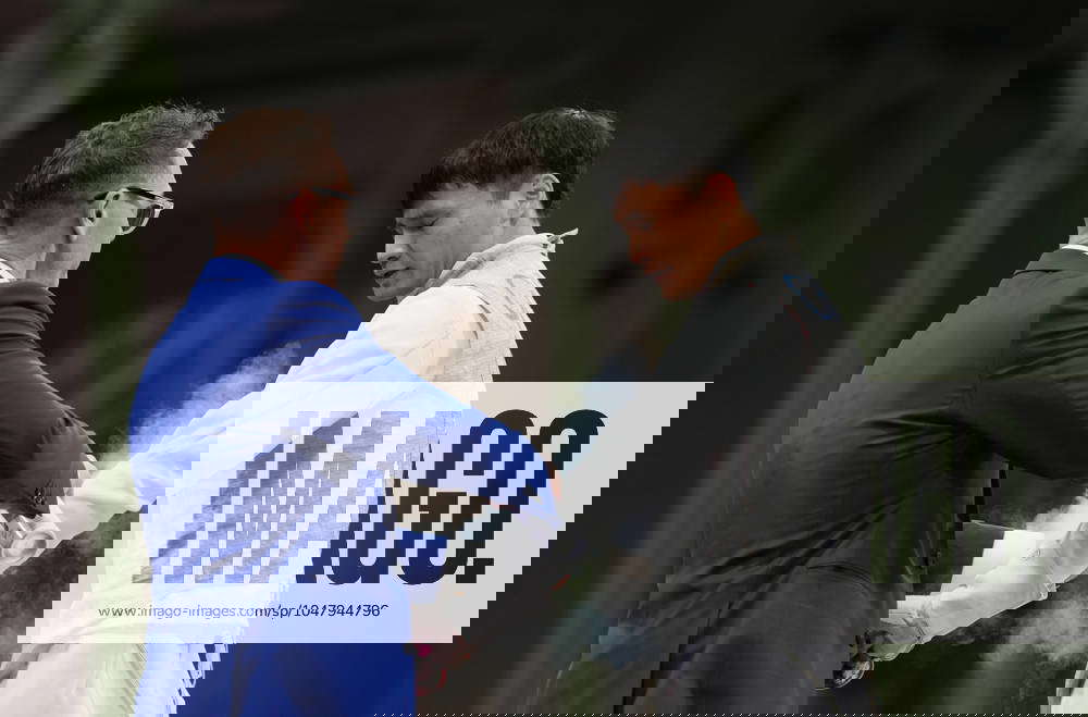 PARIS, Chen Haiwei of China receives treatment during the Men s Foil ...