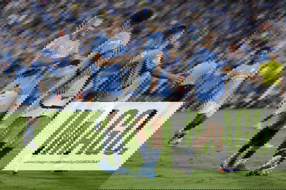 ORLANDO, FL - JULY 30: Manchester City forward Erling Haaland (9 ...