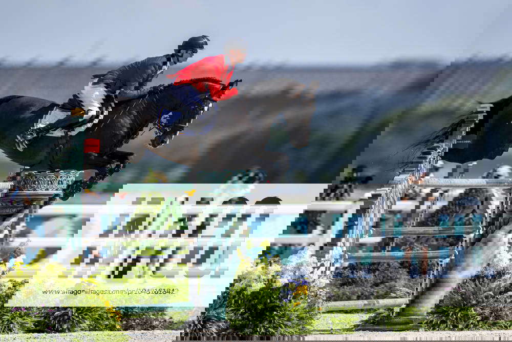 GUERY Jerome of Belgium riding QUEL HOMME DE HUS during the Team ...