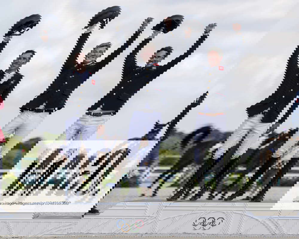 Gold Medalists, Great Britain with team of MAHER Ben riding DALLAS ...