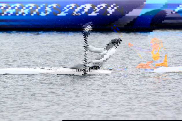 240810 Linnea Stensils of Sweden competes in womens kayak single 500m ...