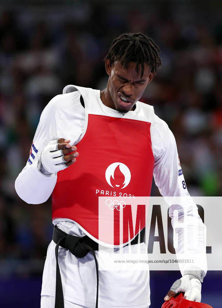 (240810) -- PARIS, Aug. 10, 2024 -- Rafael Alba of Cuba celebrates ...