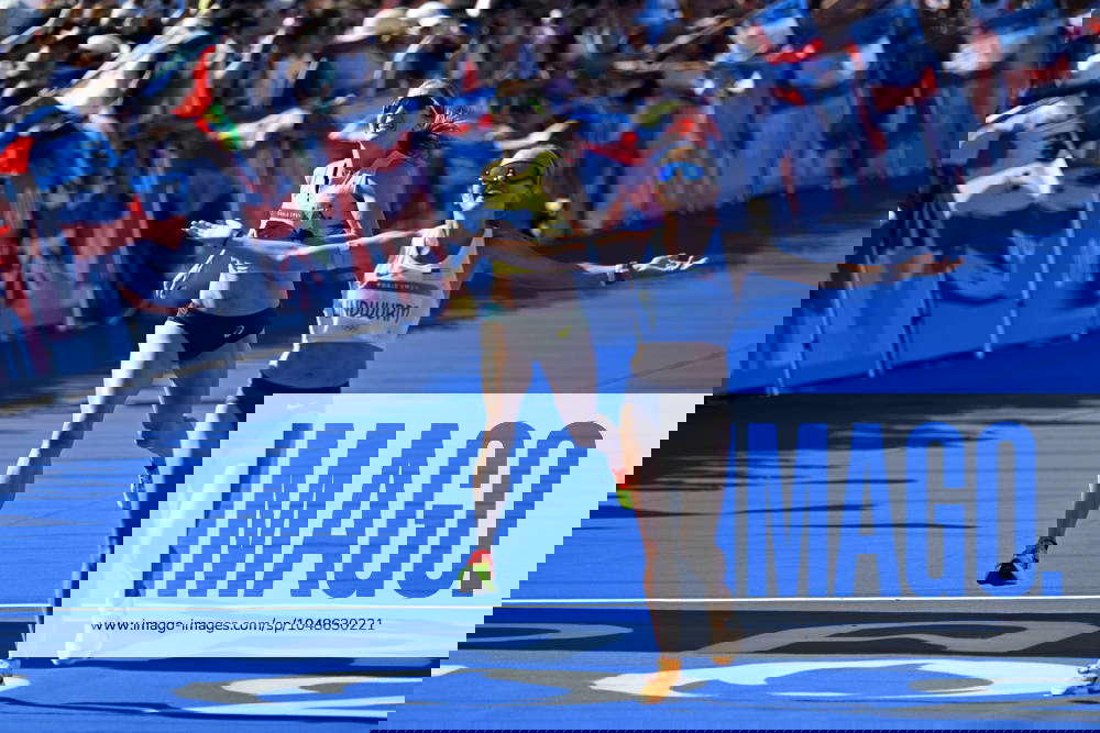 OLY24 MARATHON, Jessica Stenson of Australia crosses the finishing line ...