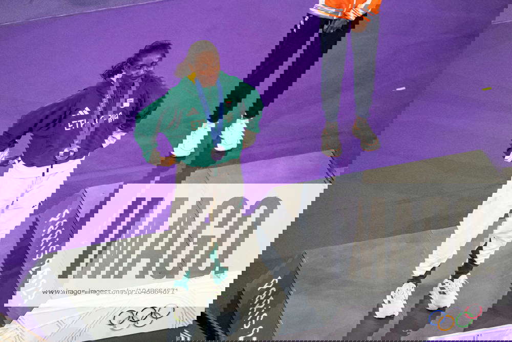 Tigst Assefa - Women s Marathon podium during - Closing Ceremony during ...