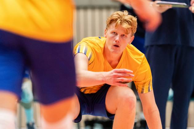 240817 Swedens Jacob Ekman during the mens European Championship qualifying volleyball match