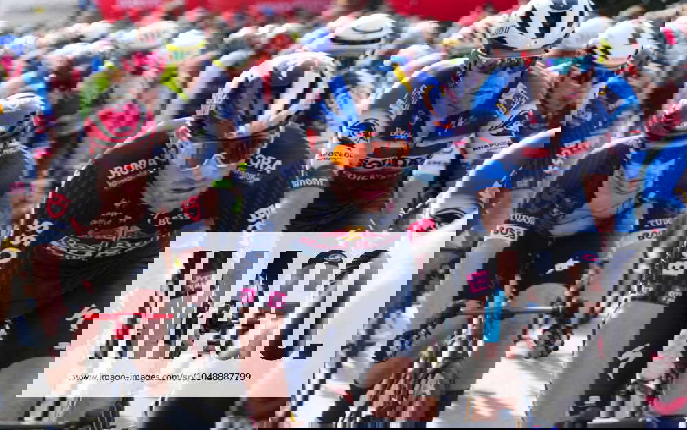 18 08 24 Kopalnia Soli Wieliczka Krakow Tour de Pologne Etap 7 n z ...