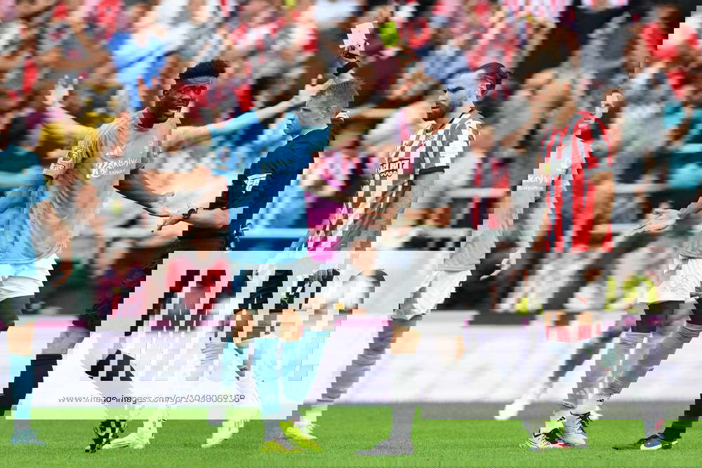 Southampton FC v Nottingham Forest FC - Premier League Referee Sam ...