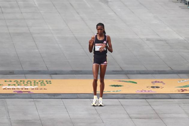 Mexico City, Ciudad de Mexico, Mexico: Shitaye Eshete of Bahrain, Fancy ...