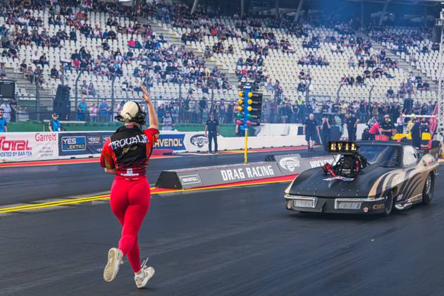 PRO MODIFIED Driver Marcus HILT Switzerland does a wheelie GER, Germany ...