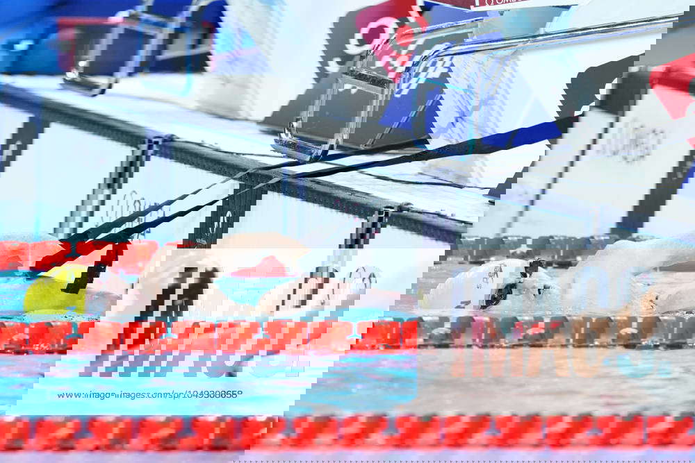 Grant Patterson (AUS) prepares for competing, {scene}, Mixed 4x50m ...