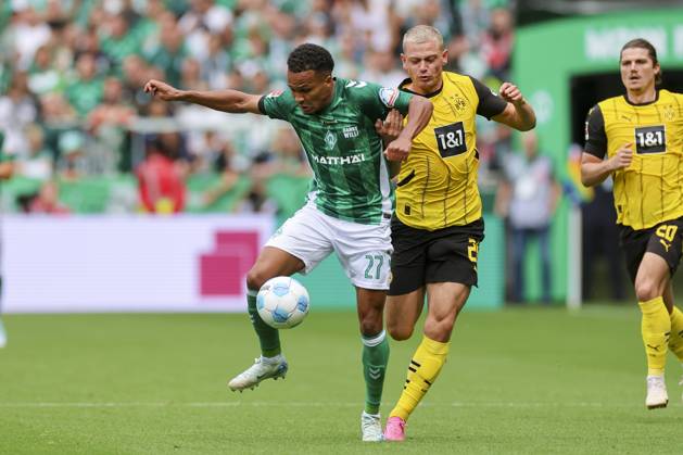 Felix Agu Werder Bremen and Julian Ryerson Borussia Dortmund battle for ...