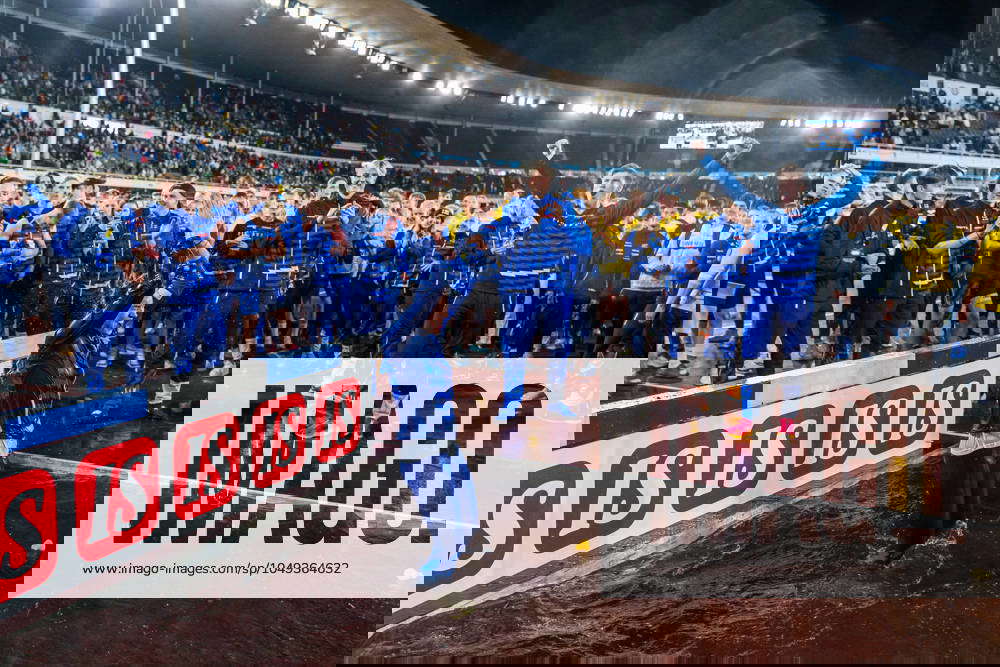 240831 Finland celebrate after day 2 of the athletics gala Finnkampen on August 31, 2024 in