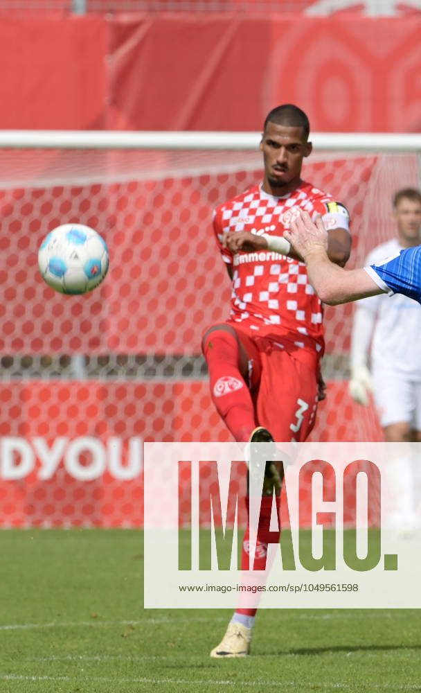Moritz Jenz photographed at the soccer test match Mainz 05 against ...