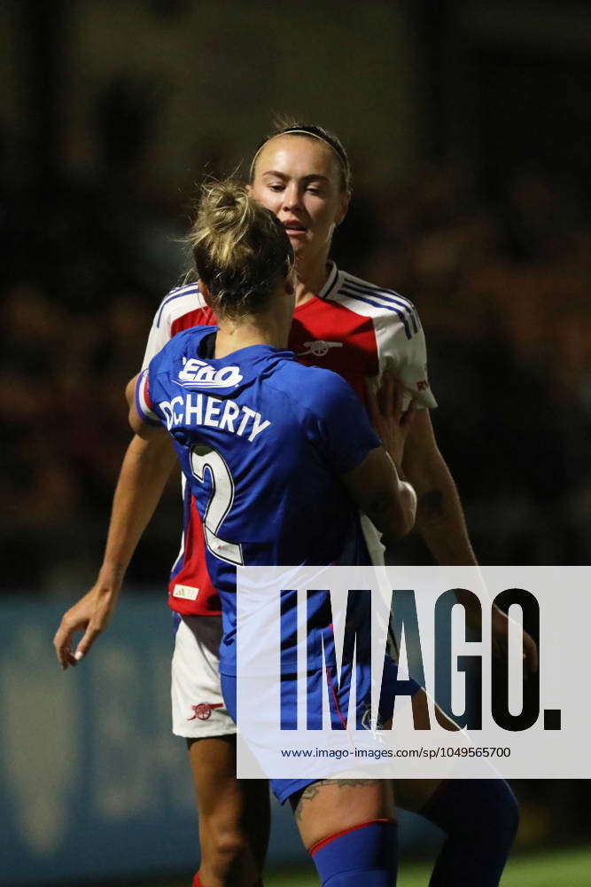 Caitlin Foord of Arsenal Women and Nicola Docherty of Rangers Women ...