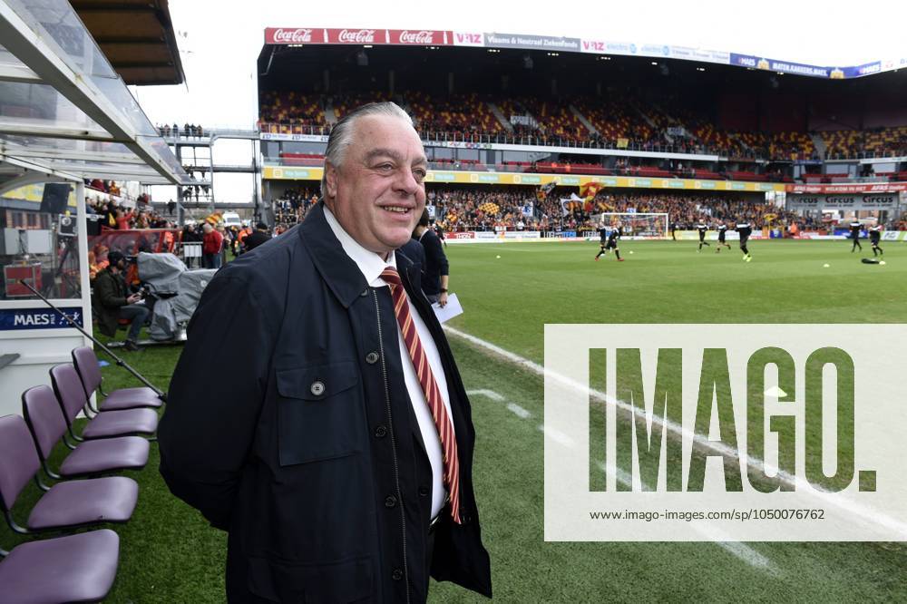 KV Mechelen v Beveren- Jupiler Pro League MECHELEN , MARCH 11 : Johan ...