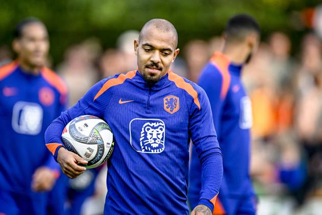 Netherlands player Donyell Malen, during the match Training and ...