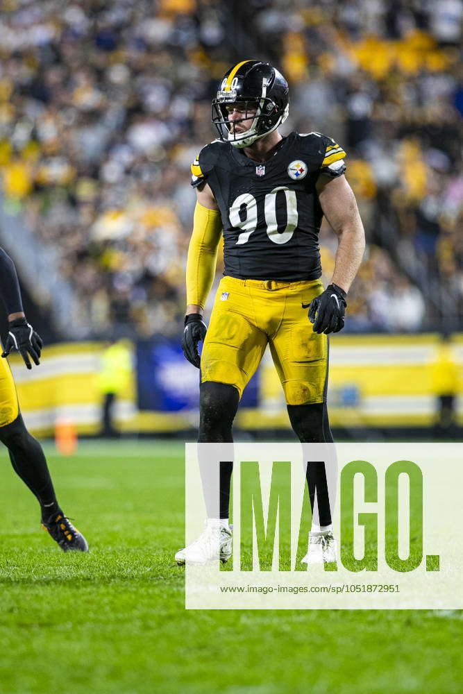 PITTSBURGH, PA - OCTOBER 06: Pittsburgh Steelers linebacker T.J. Watt ...