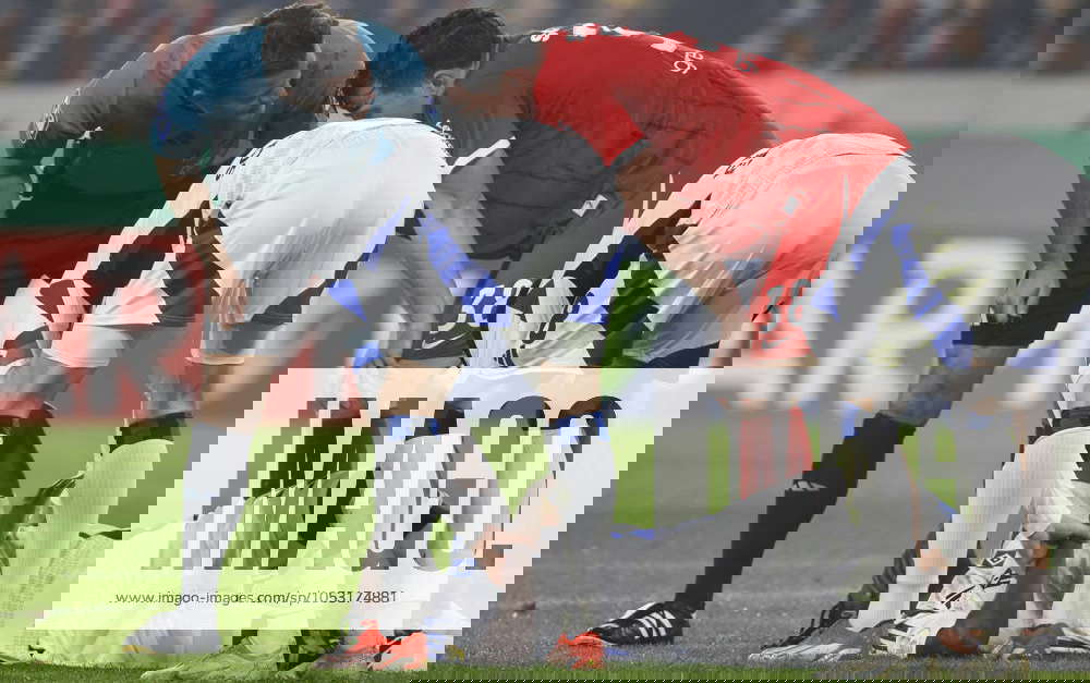 Fabio Balde Hamburger SV, 45 injured on the ground , Football, DFB Pokal, 2024 2025, SC Freiburg