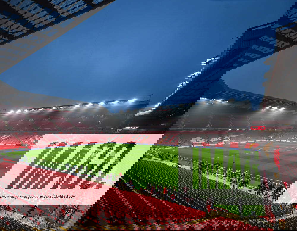 Liverpool v Bayer Leverkusen UEFA Champions League General ground view ...