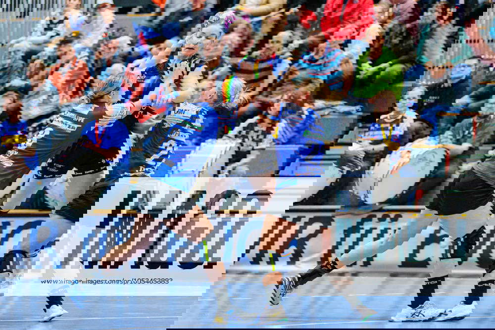 f l Lisa Frey HSG Blomberg Lippe, 08, Toni Luisa Reinemann VfL ...