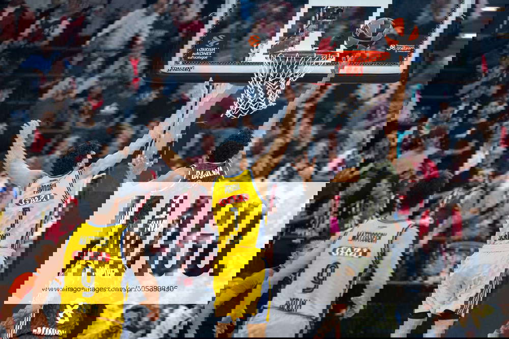 Gabriele Procida 1 Alba Berlin, Oscar da Silva 1 FC Bayern Basketball ...