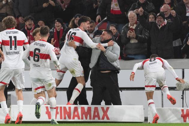 Goal for 3 2 by Atakan Karazor VfB Stuttgart, 16 Celebration with Deniz ...