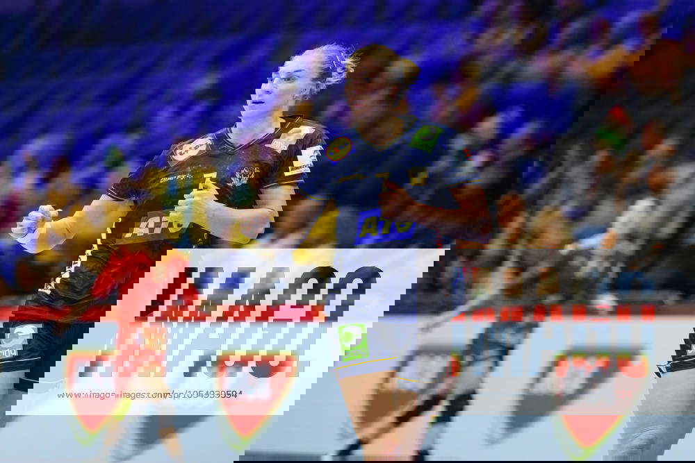 Women handball game between Sweden vs Romania 23 - 25 - Women s EHF ...
