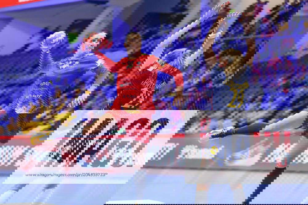 Women handball game between Sweden vs Romania 23 - 25 - Women s EHF ...