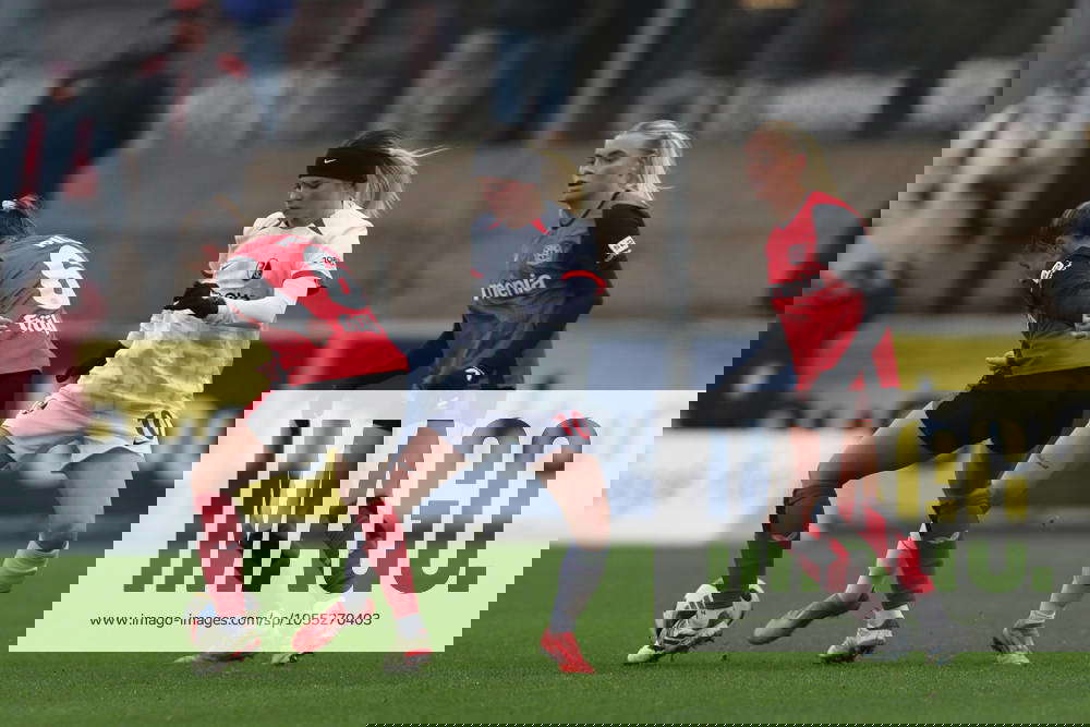 Katharina Piljic Bayer 04 Leverkusen , Eileen Campbell SC Freiburg and ...